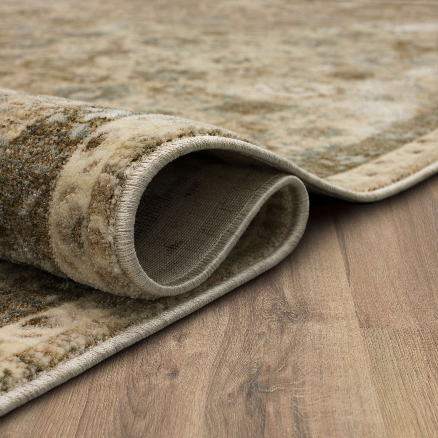 Divina Ethereal Vanilla – Karastan Rugs