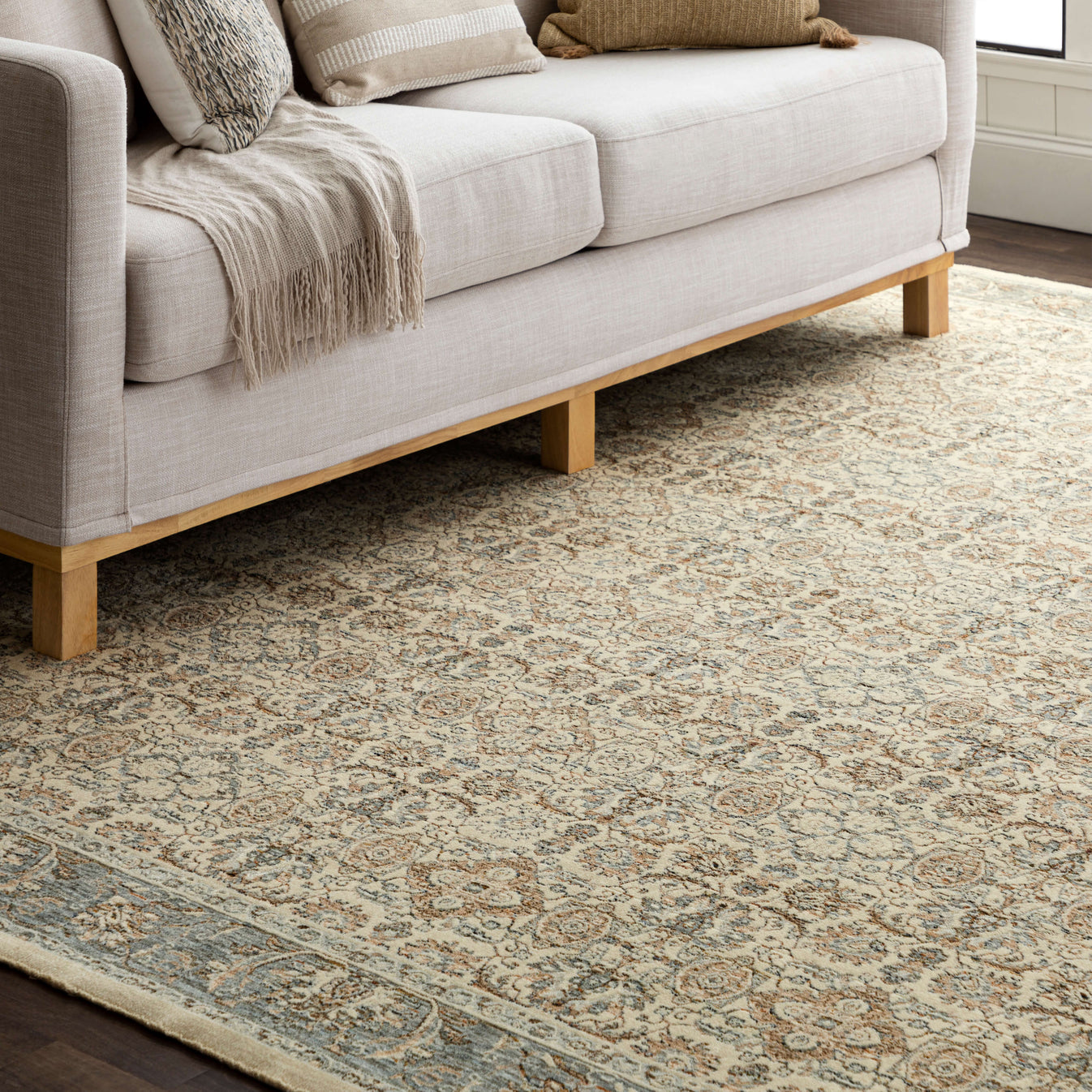 Divina Virtuous Grey – Karastan Rugs